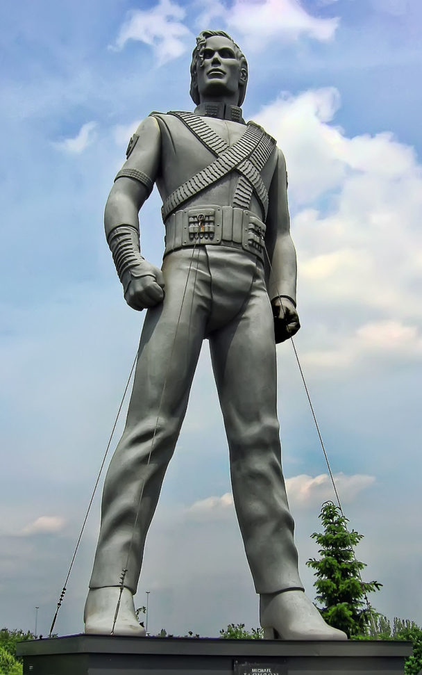 The 10 Amazing Statues of Michael Jackson Around the world