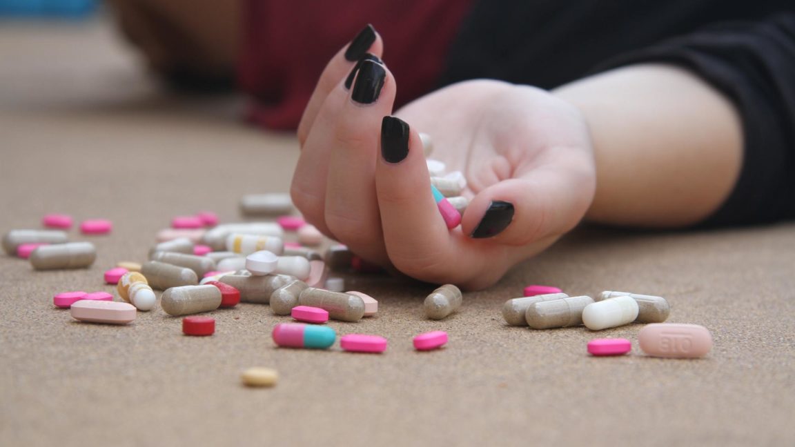 How to Beat Addiction: 7 Tips to Succeed
