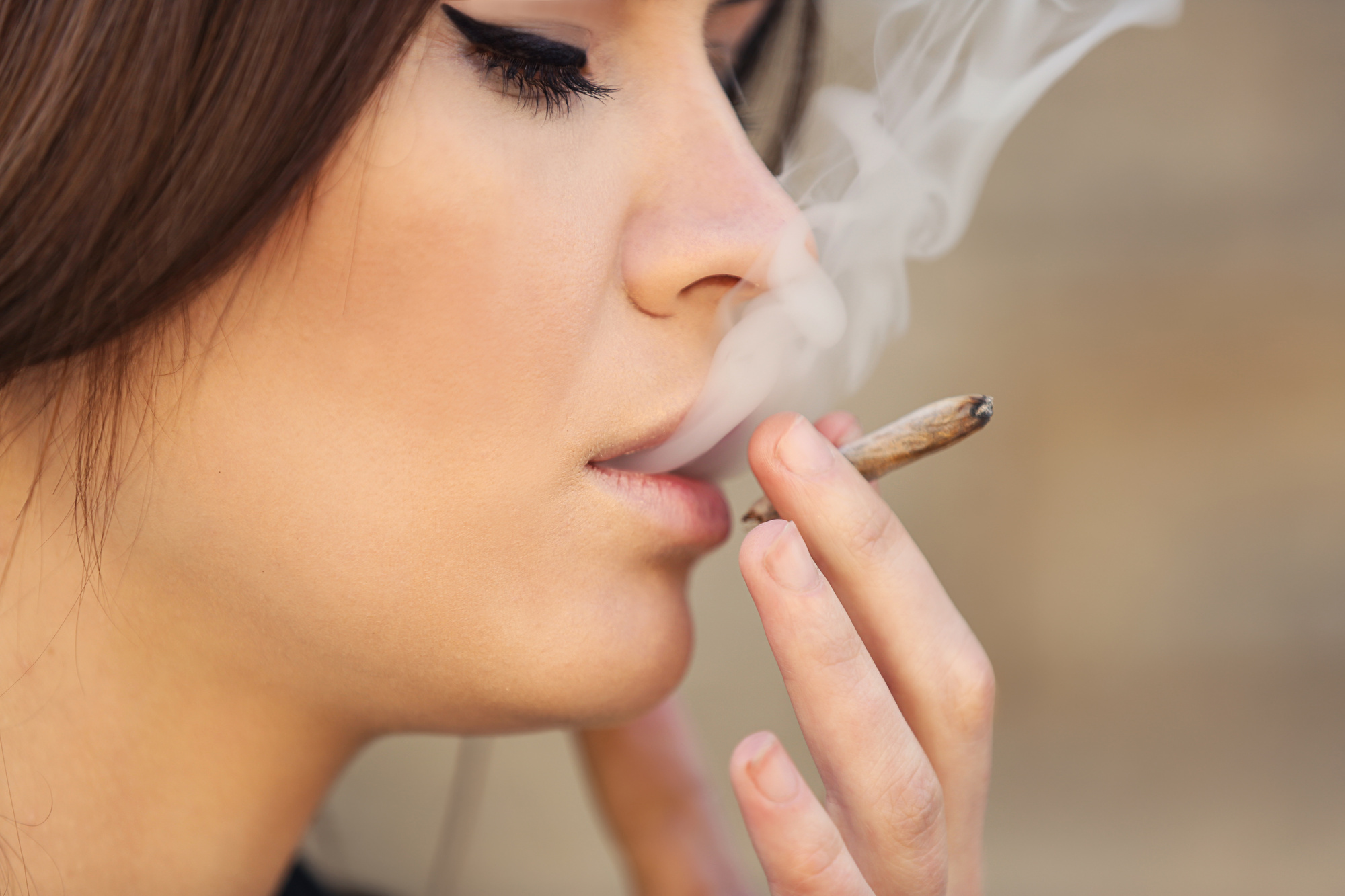Inventive Intoxicants: 10 Unique and Creative Ways to Smoke Weed