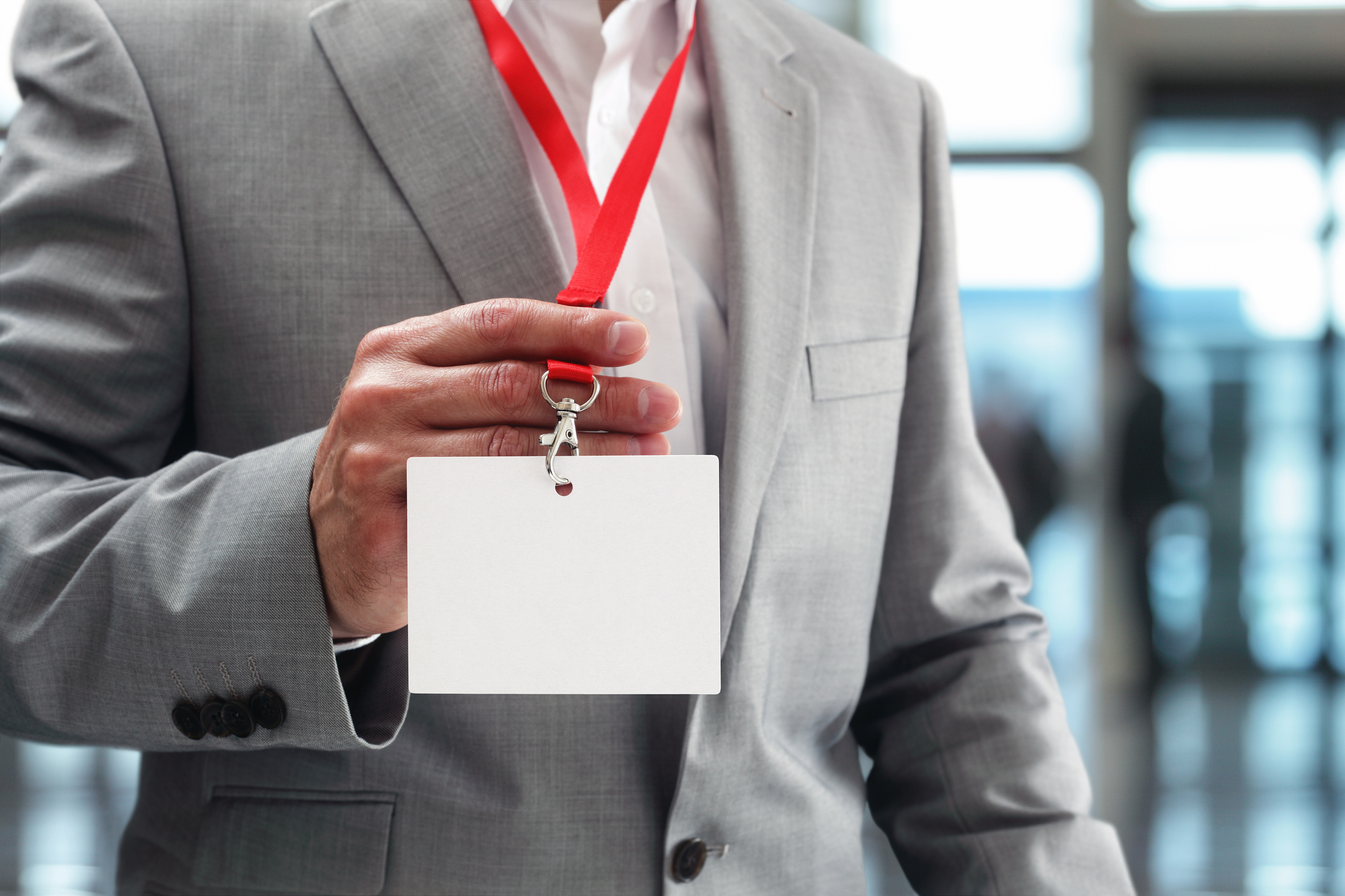 Why it's Crucial for Your Employees to Wear a Namebadge