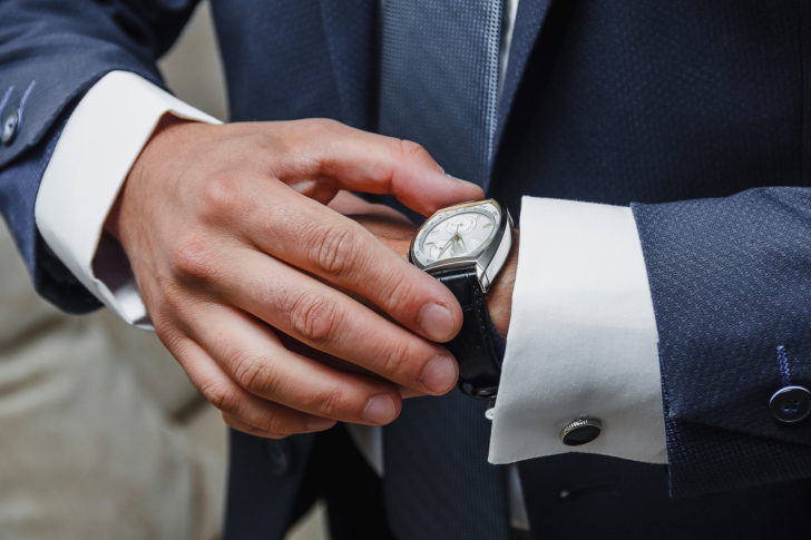 Top 10 Surprising Reasons You Should Wear a Watch Every Day