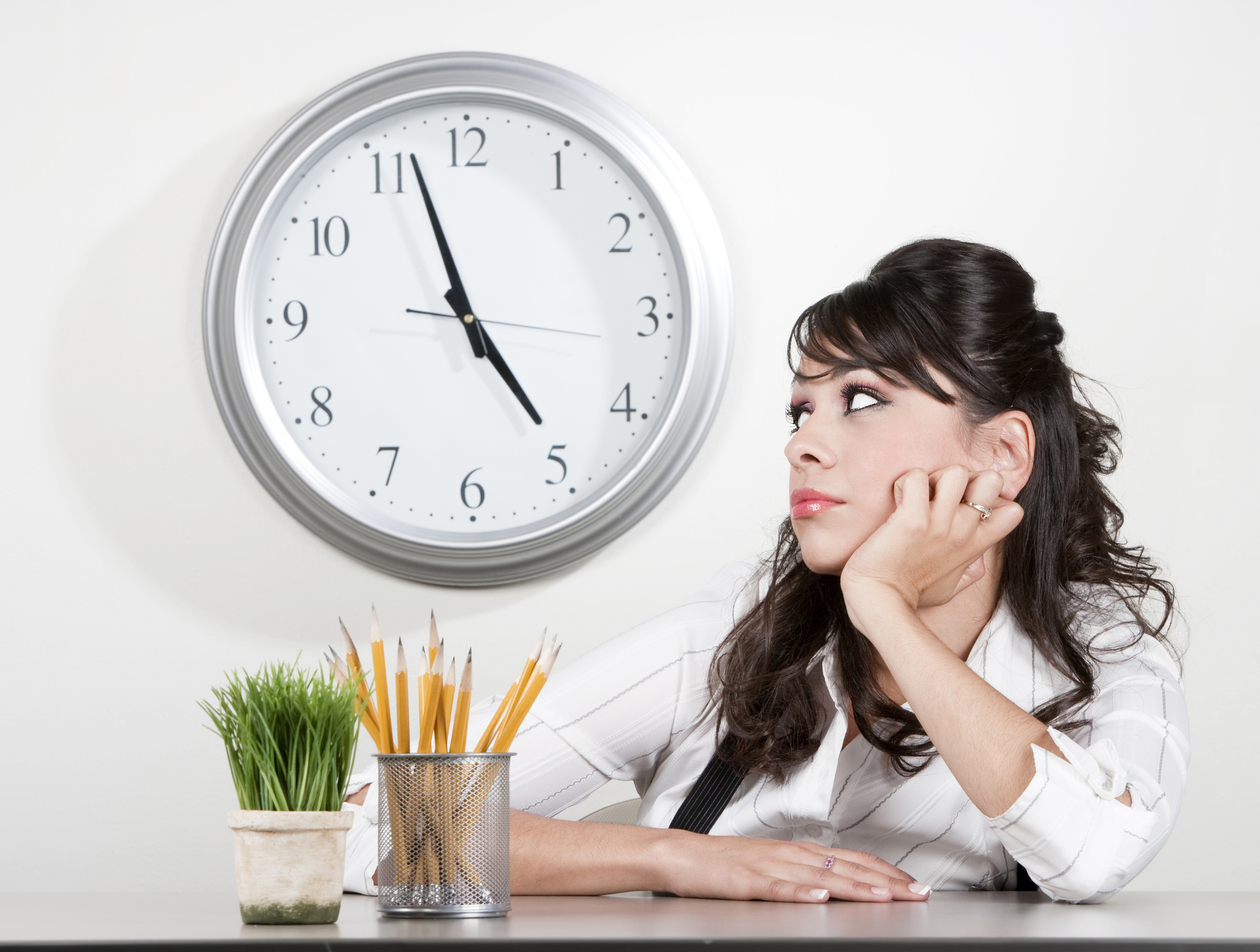 Seven Boredom-Busting Ideas About How to Kill Time at Work